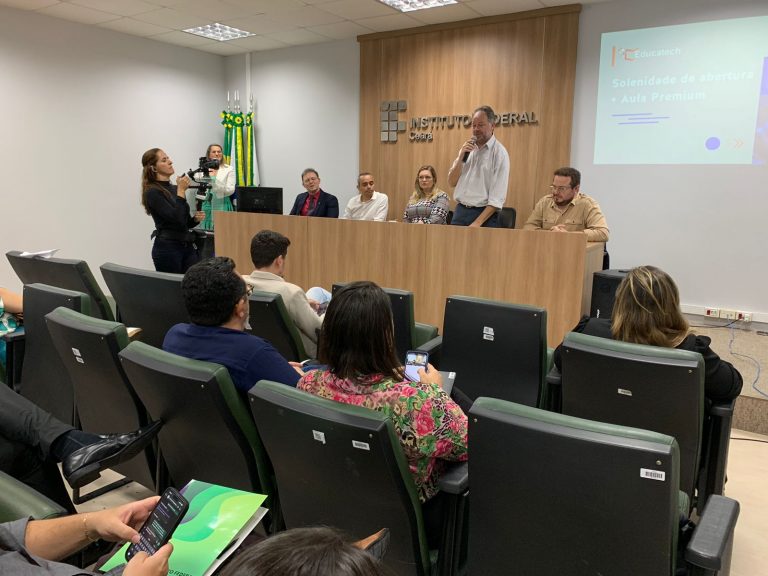 Centec, Seduc e IFCE realizam aula inaugural do programa EducaTech - Centec